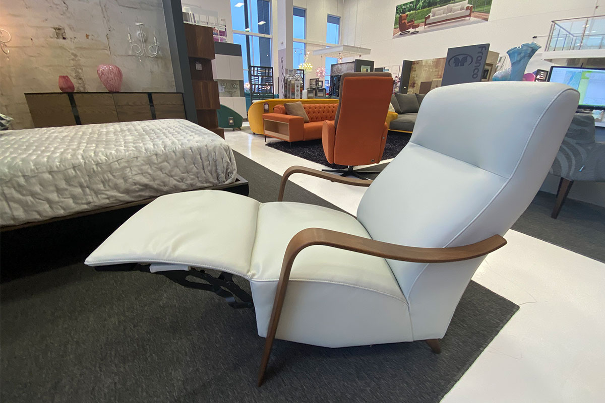 SALE :: Hanson Recliner Armchair - Furniture store in Montreal